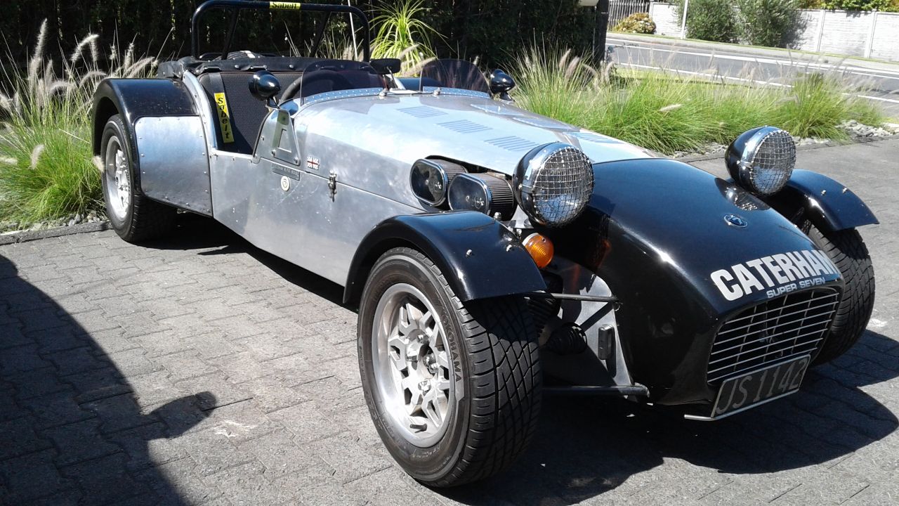 MG, Triumph, Classic Mini, Morris Minor, Jaguar, Austin Healey, Rover ...