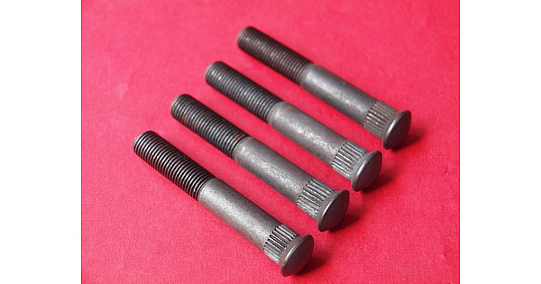 Classic Mini Wheel Studs 48mm (for 1" wheel spacers) (Set of 4) ENJO ...