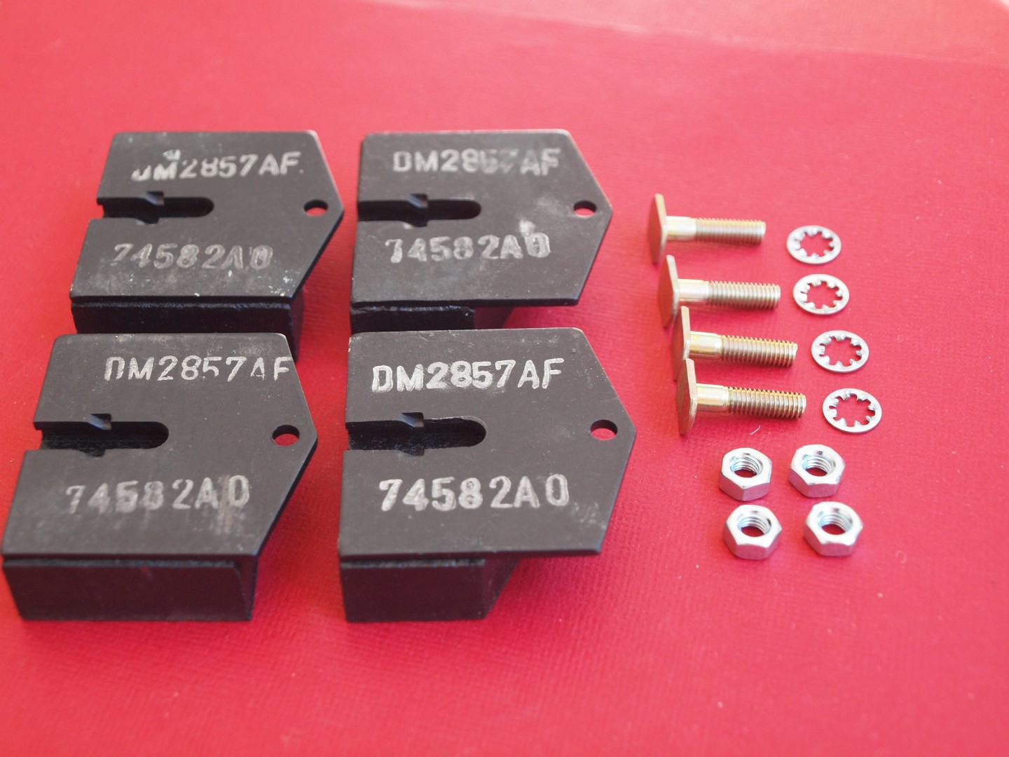 Jaguar Handbrake Pads - Jaguar MK2 Jaguar E-TYPE S1 & Daimler 250 V8 ...