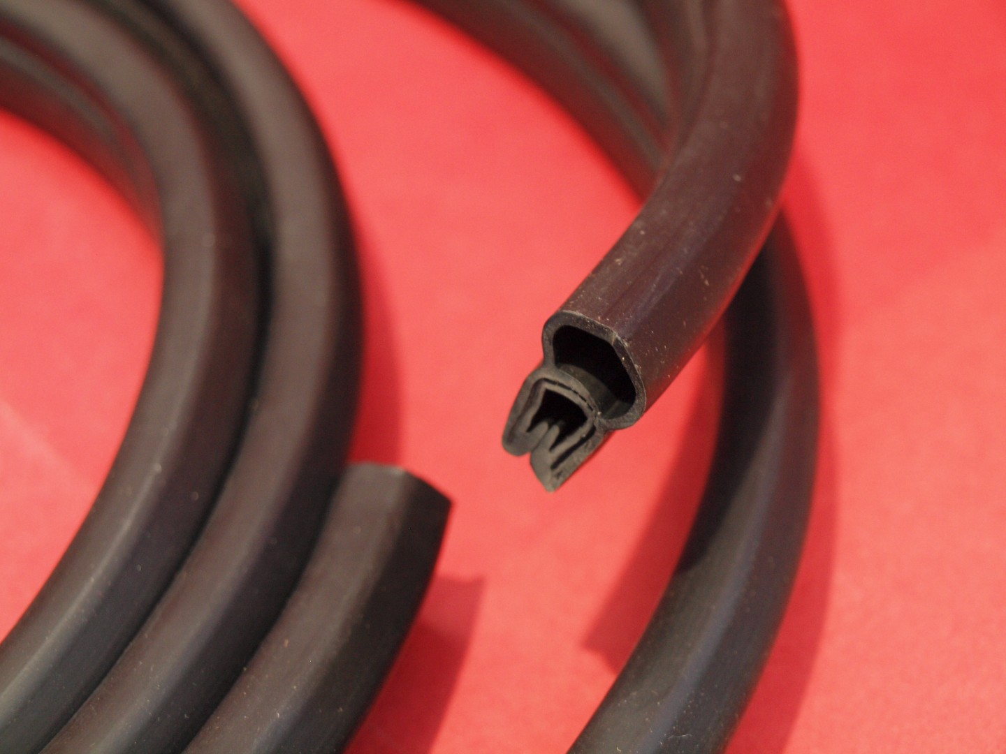 Triumph Boot Lid Rubber Seal. 142" ( 3.60m ) Long. YKC68 - YKC68